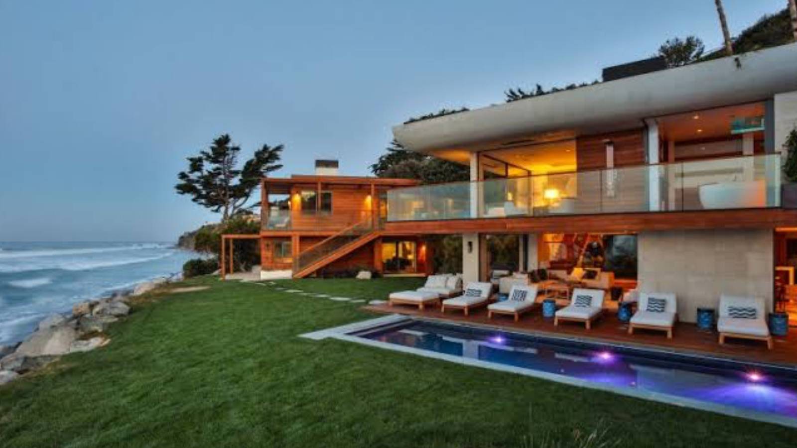 Billionaire Mogul Riaz Valani Buys $31 Million Malibu Estate