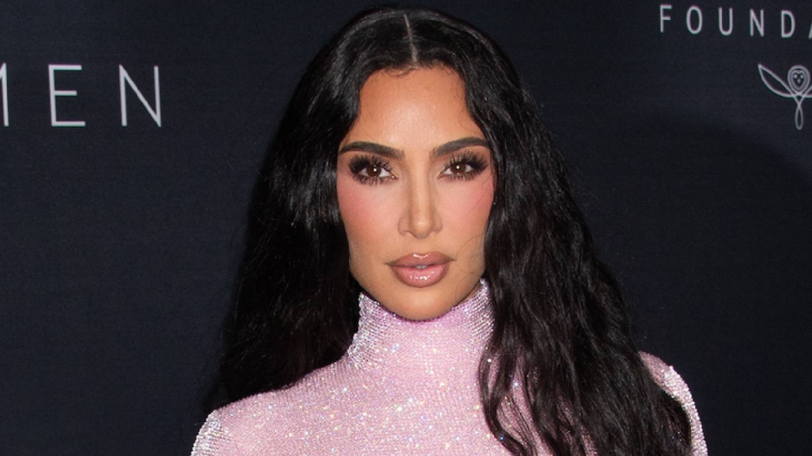 Kim Kardashian Says Kris Humphries Barely Paid For Her Ring—Then Took ...