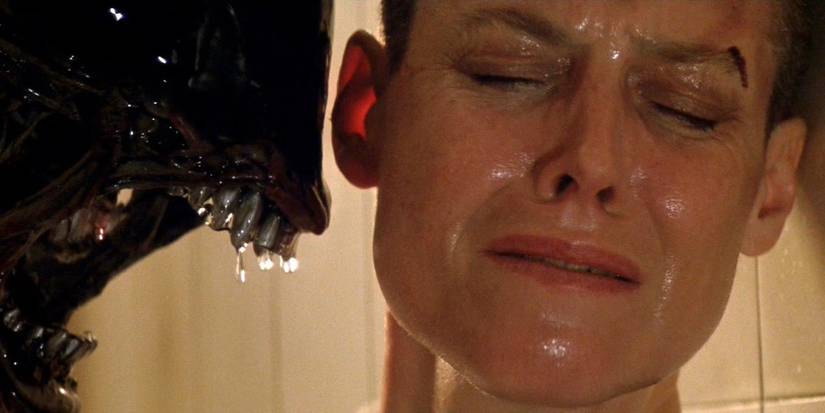 Highest Grossing Alien Movies, Ranked