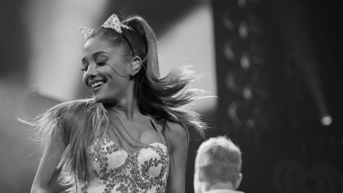 High Notes Meet High Figures: Ariana Grande’s Net Worth Sparkles