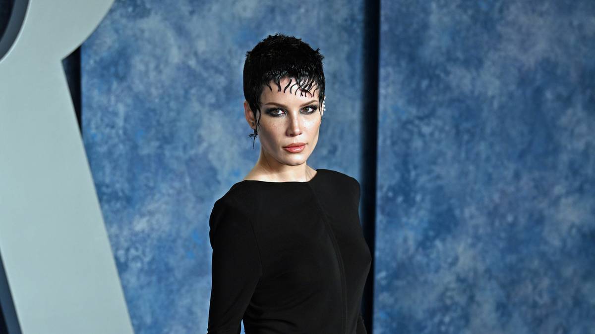 Halsey’s Los Angeles Spanish-Style Home Could Be Yours For $5.5 Million