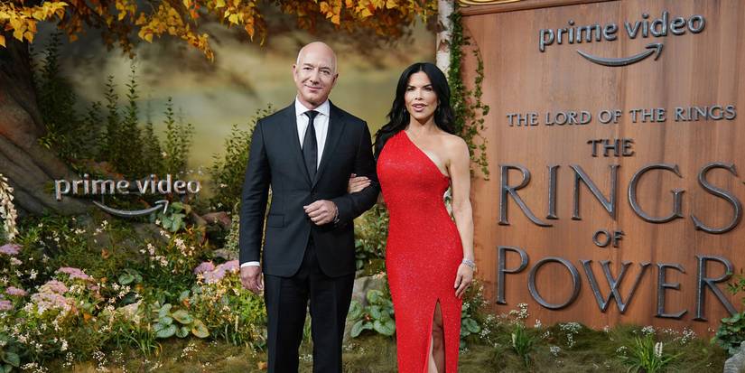 Lauren Sánchez Debuts New $7M Diamond Ring As Jeff Bezos Rents Venice ...