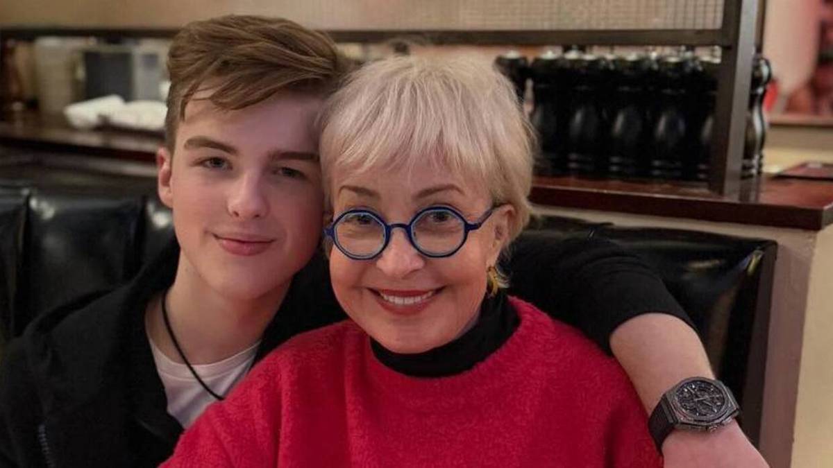 Iain Armitage Has Young Sheldon Fans in Their Feels Over Reunion With ...